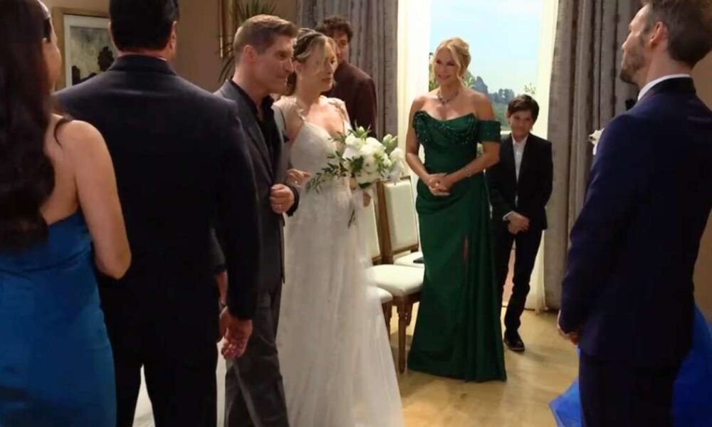 Douglas Forrester Is Coming Home For Hope Logan's Wedding And B&B Fans ...